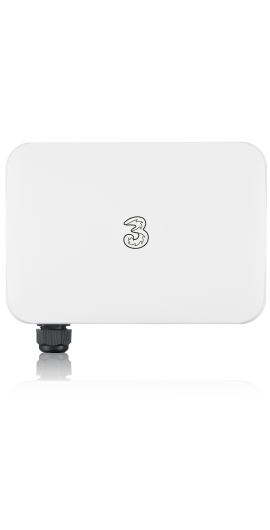 Three outdoor tech install 5G CPE | Three